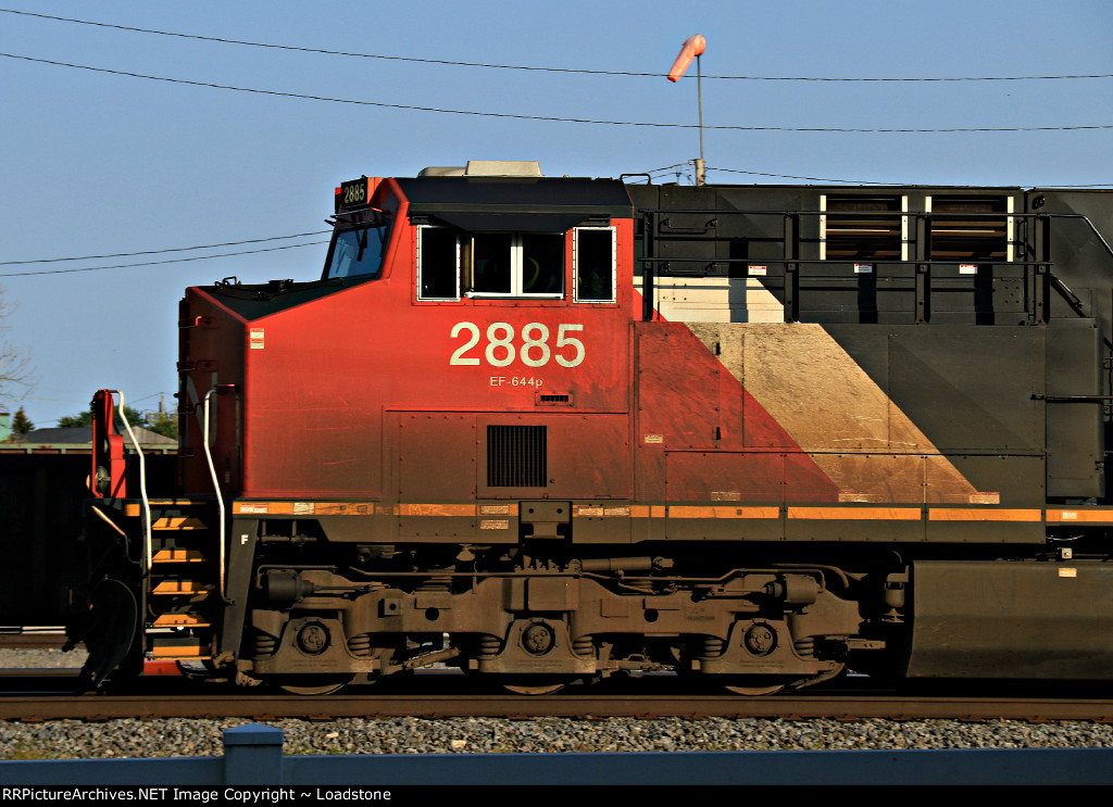 CN 2885